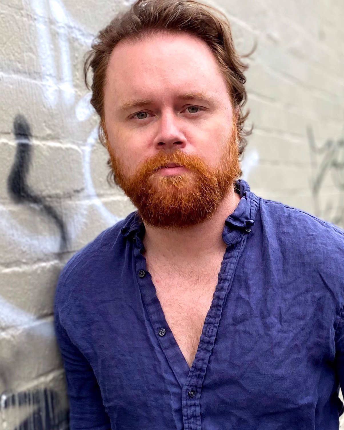 Voice Over Artists Male - Commercial & Corporate Narration ⋆ BMEG